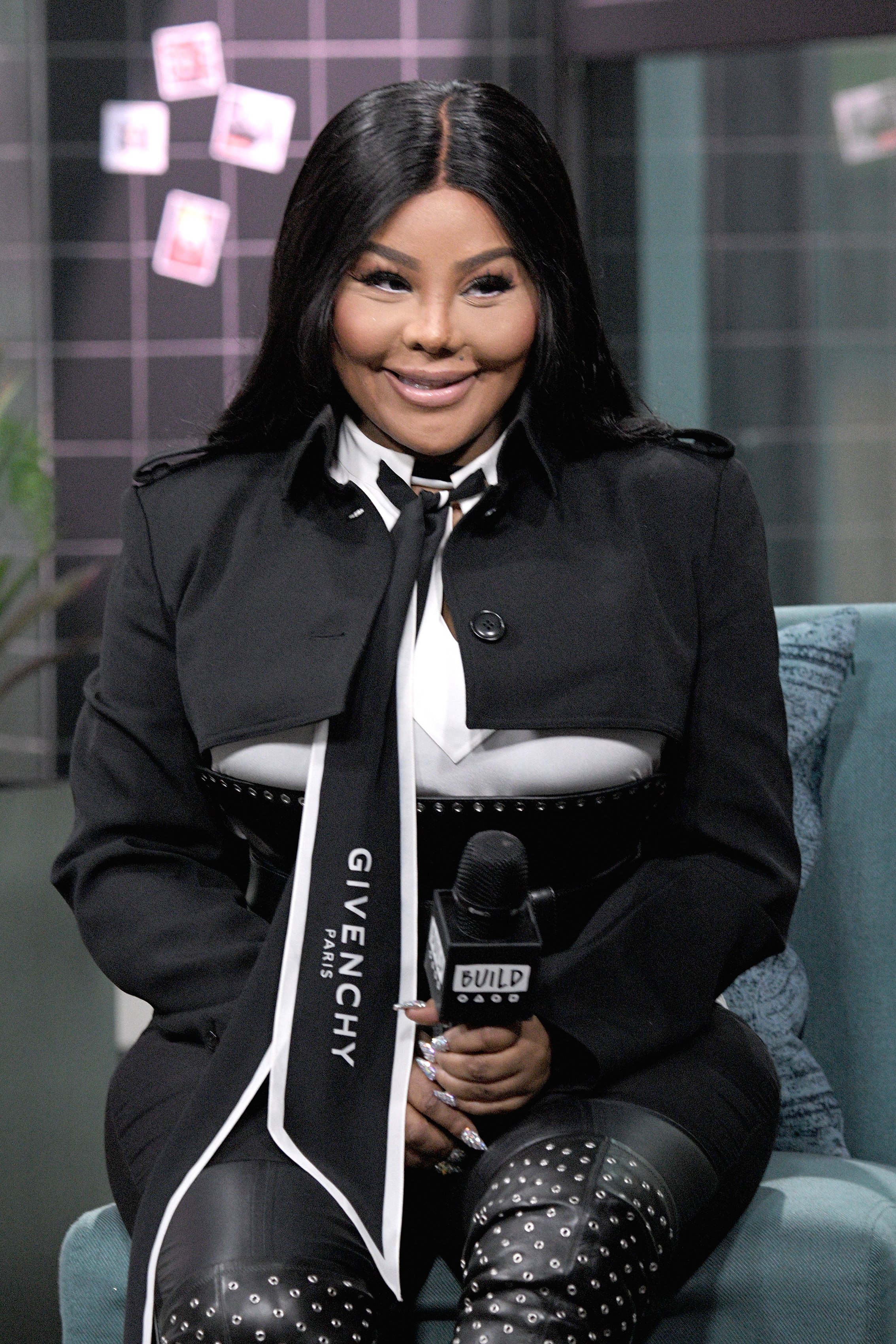 Lil' Kim’s Transformations: Then and Now Photos Prove Rapper Changed a Lot