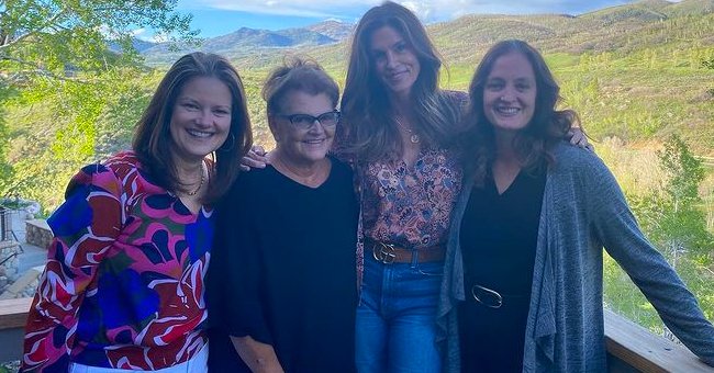 Cindy Crawford, 55, Looks Ageless In a Colorful Shirt and Jeans in Rare ...