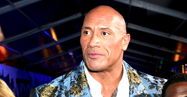 La jeunesse de Dwayne Johnson : incroyable transformation de lutteur en ...
