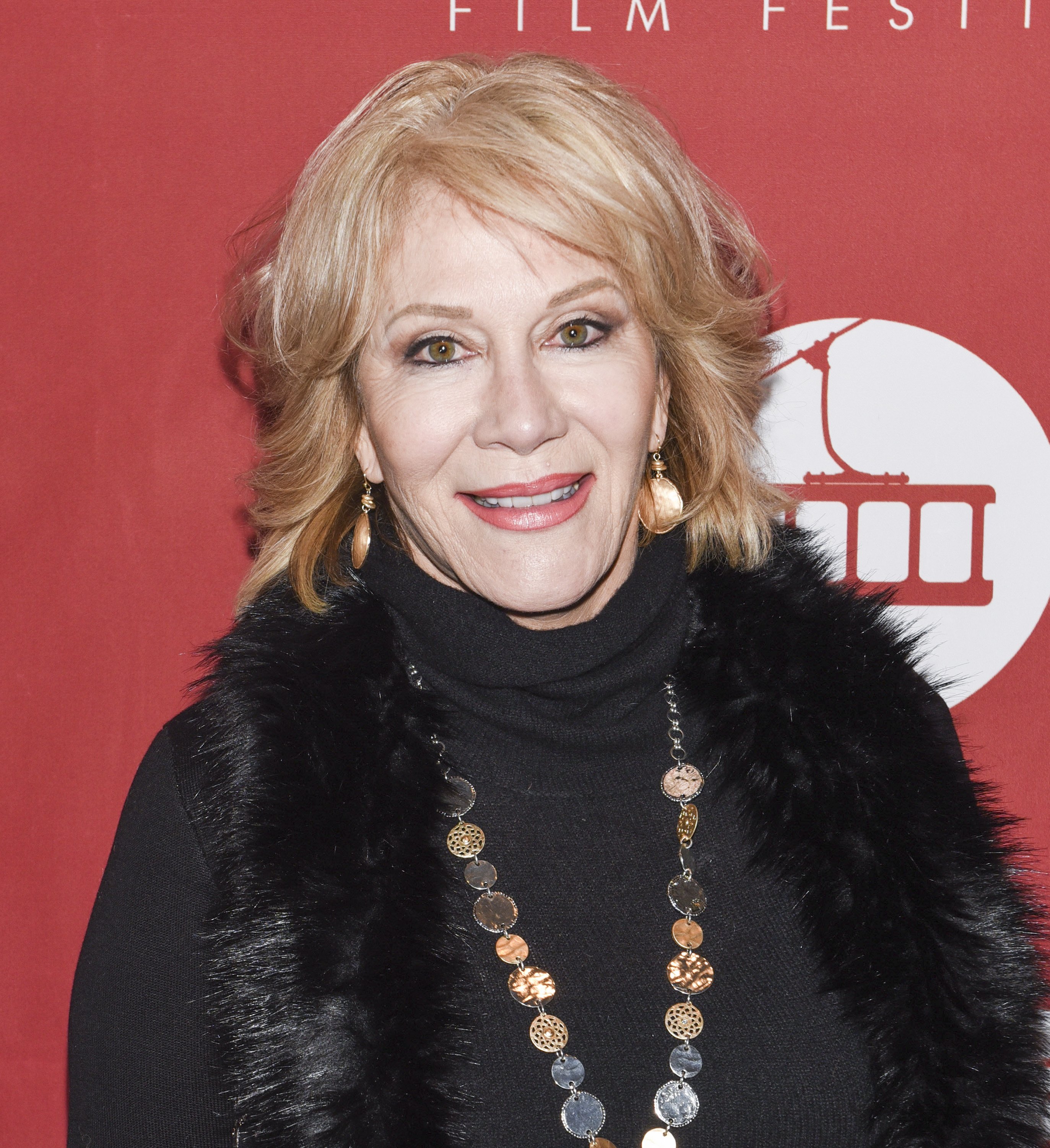 John Wayne's Middle Daughter Once Shed Light on Father's 'Dark Side ...