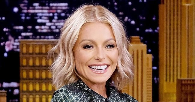 Kelly Ripa Wears Hair Clips to Manage Her Gray Roots Amid COVID-19 Lockdown