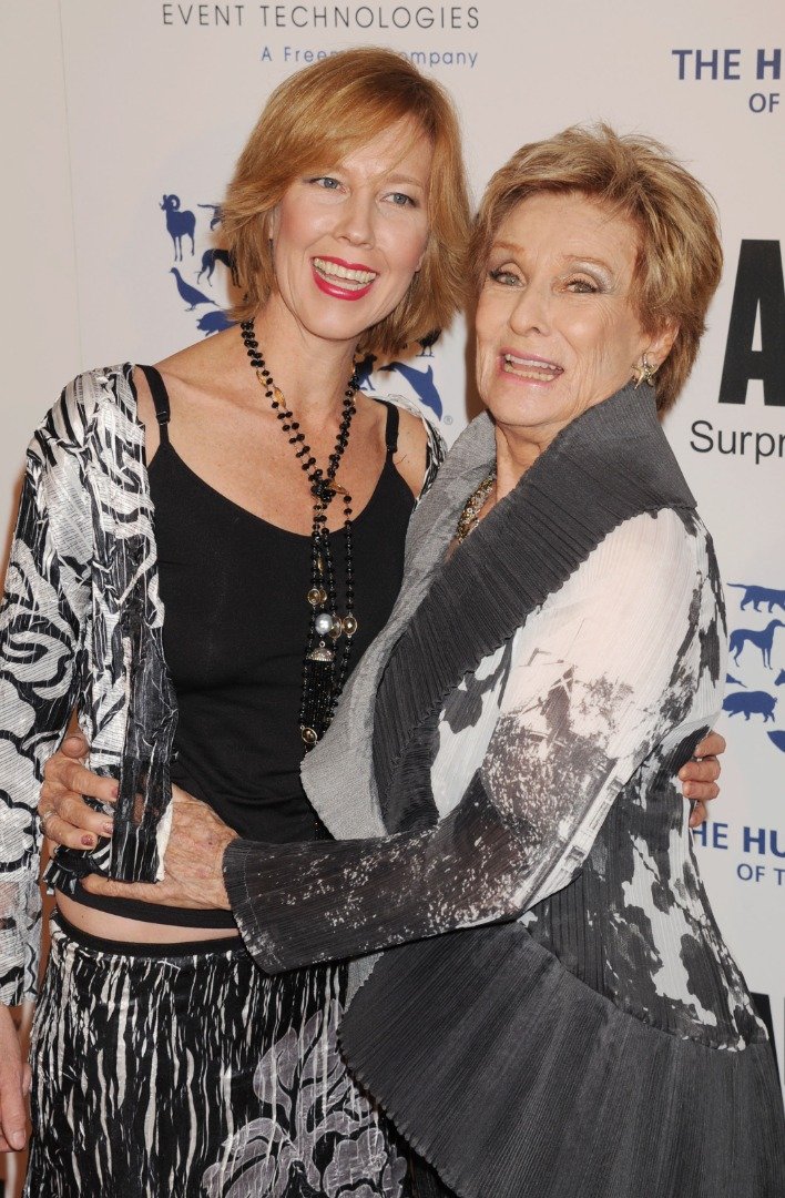 Cloris Leachman Did "Everything Humanly Possible" to Save Her Son ...