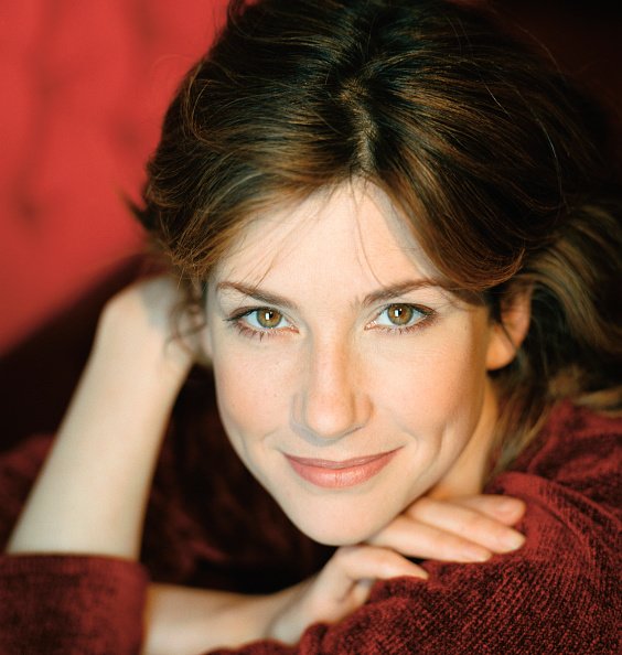 Découvrez l’actrice de "Ce qui nous lie", Florence Pernel