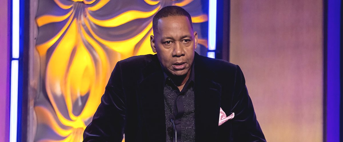 'Hangin' with Mr Cooper' Star Mark Curry Looks Dapper in a Black Jacket ...