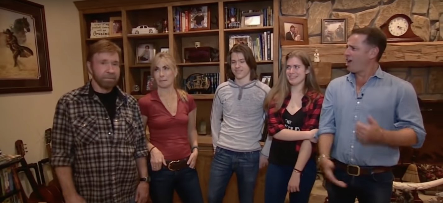 Inside Chuck Norris's Texas Ranch Where He Raises His Twins & Nursed ...