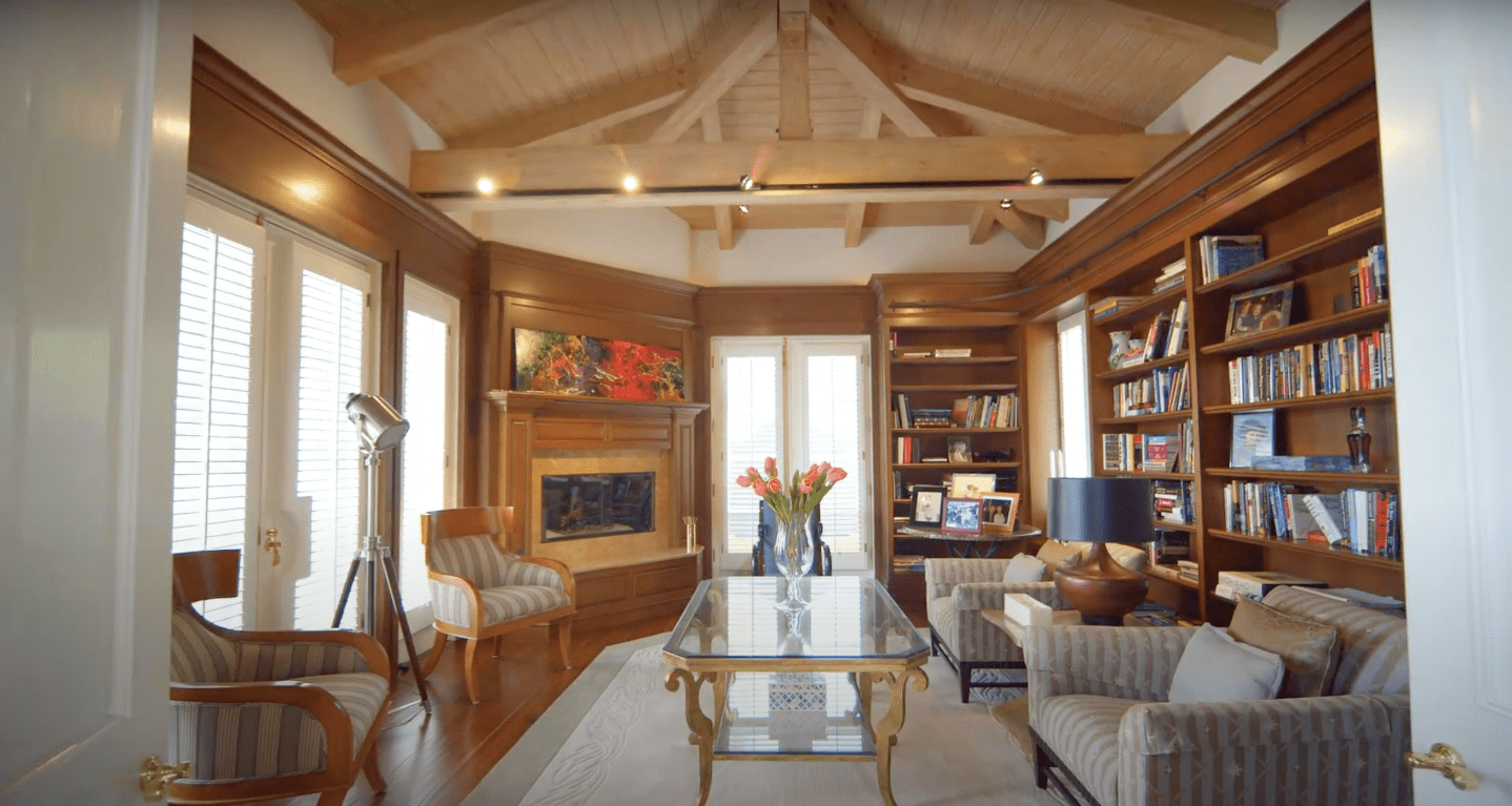 Ray Liotta Lived in Lavish Home Where He Raised Daughter Who Later Set ...