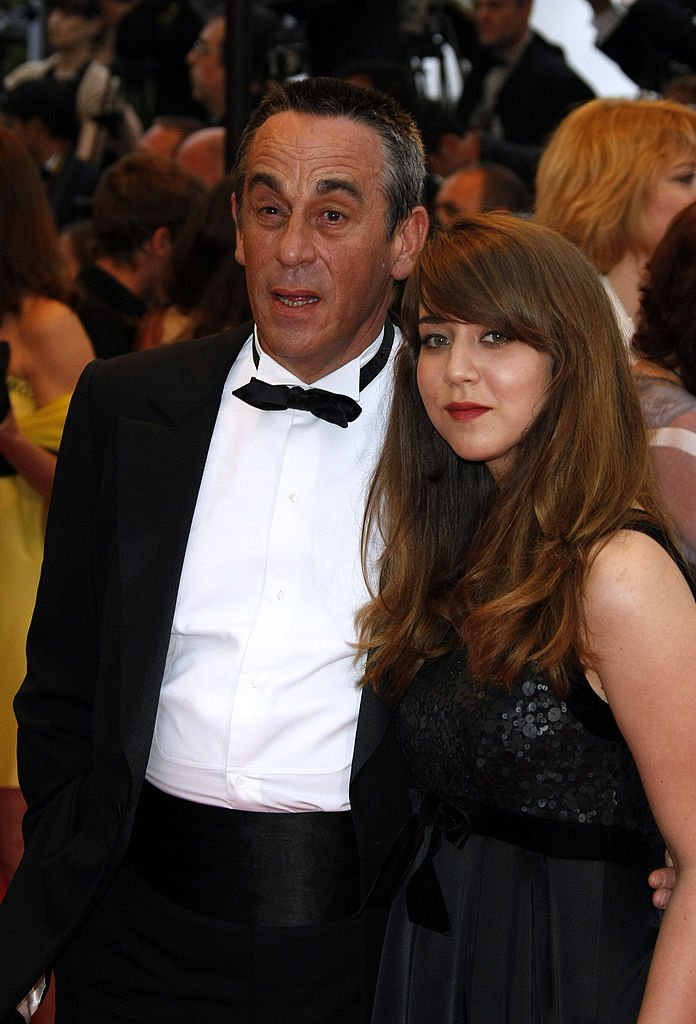 Peu présent dans la vie de ses enfants, Thierry Ardisson n'a pas été ...