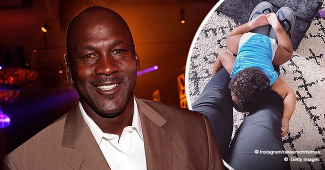 Michael Jordan's Grandson Rakeem Enjoys Swinging on His Father's Legs ...