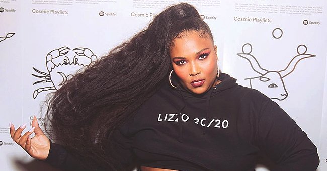 Lizzo Takes a Break from Wigs and Shows off Her Long Natural Hair