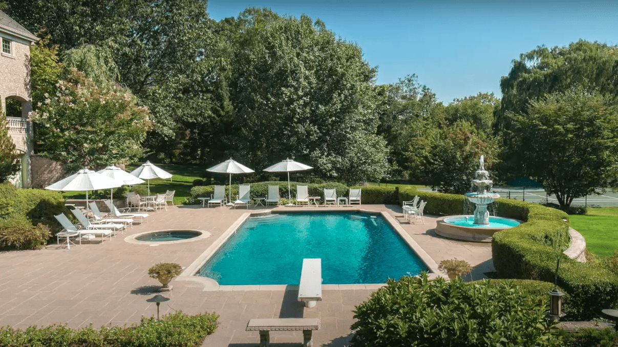 Inside Regis Philbin & Wife Joy's Home of 22 Years That They Sold ...