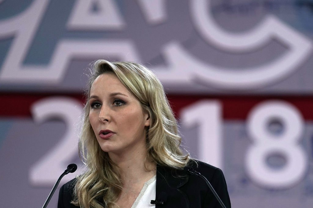 Marion Maréchal : après le divorce, elle a tout plaqué. Qui est son ...