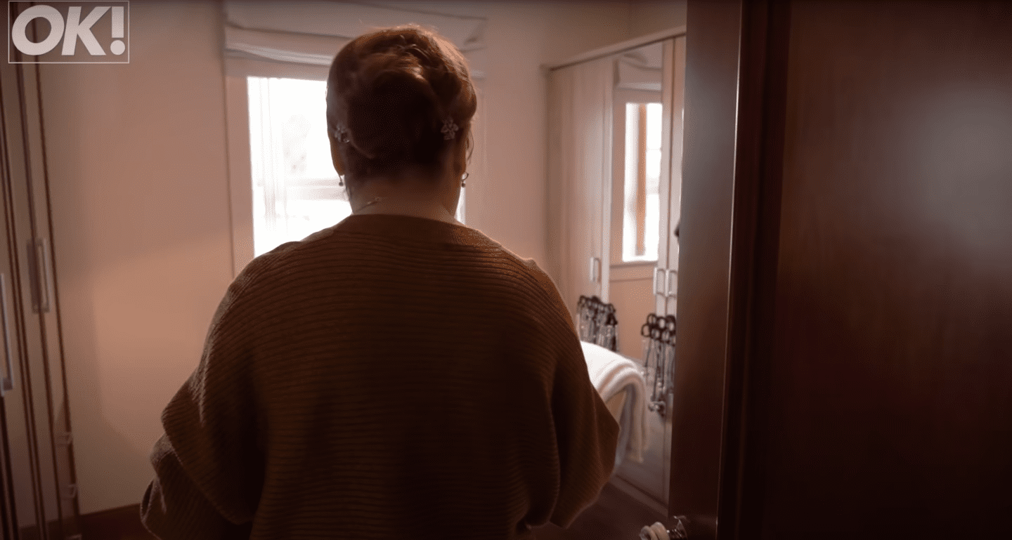 Susan Boyle Spent Tough Childhood in Modest Home & Still Lives There ...