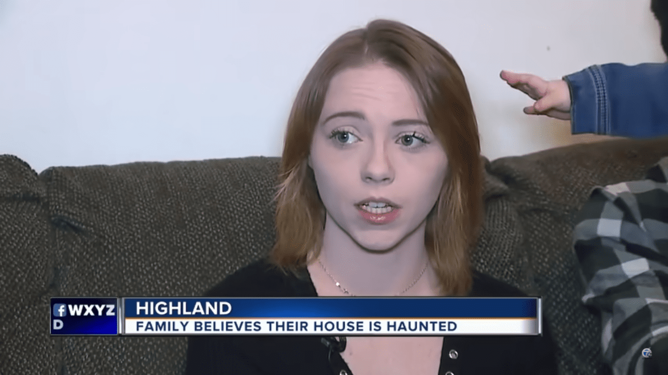 Mom Notices Scratches on Her Child's Face, Later Sees a Figure Appear ...