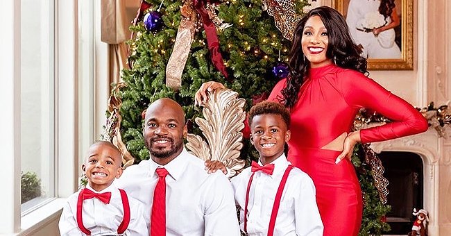 Meet NFL Player Adrian Peterson's Family Who He Loves to the Moon and Back