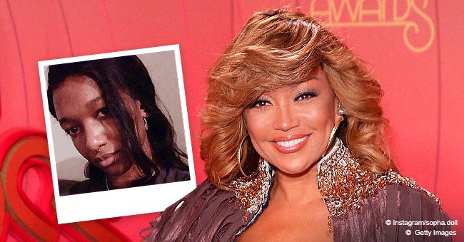 Chanté Moore's Daughter Sophia Looks like Her Mini-Me Posing in a ...