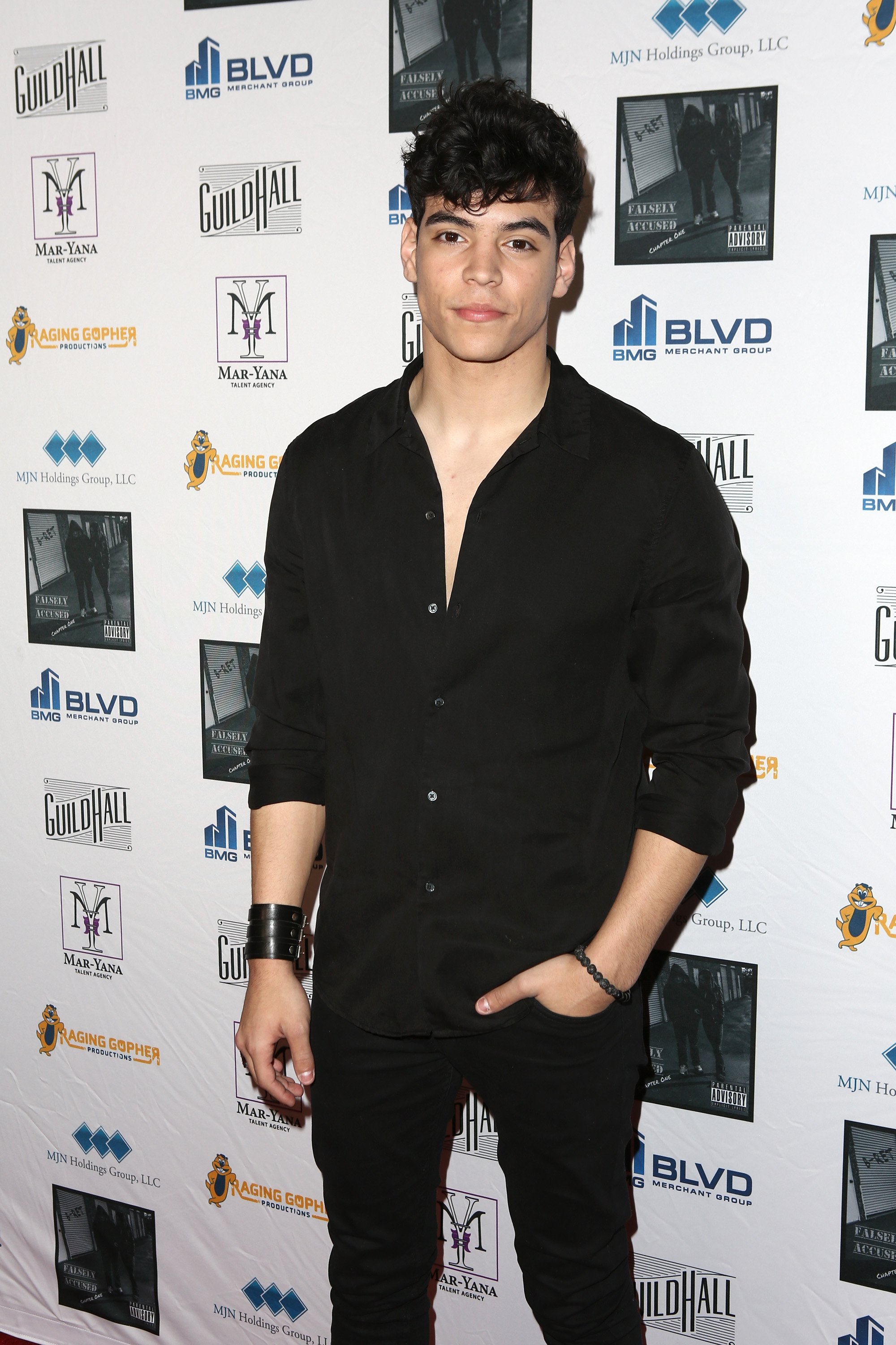 Who Is Aaron Dominguez? Meet the ‘Only Murders in the Building’ Star ...