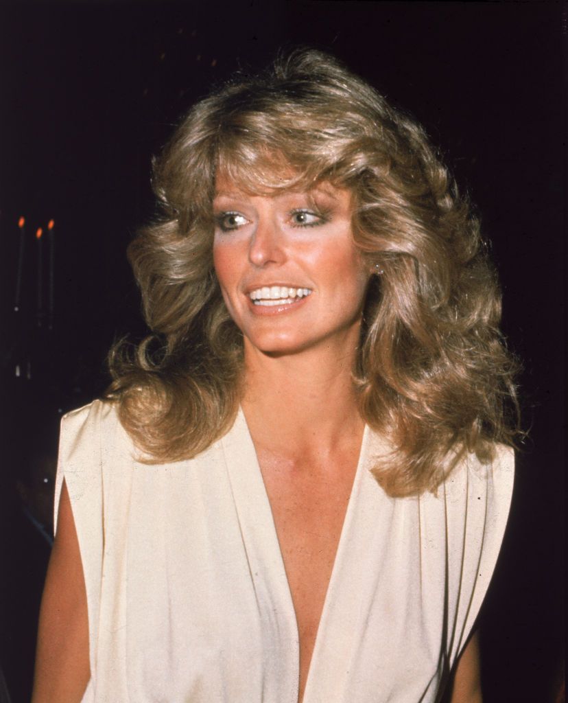 Farrah Fawcett Had Exhibited Painful Symptoms for a Long Time before ...