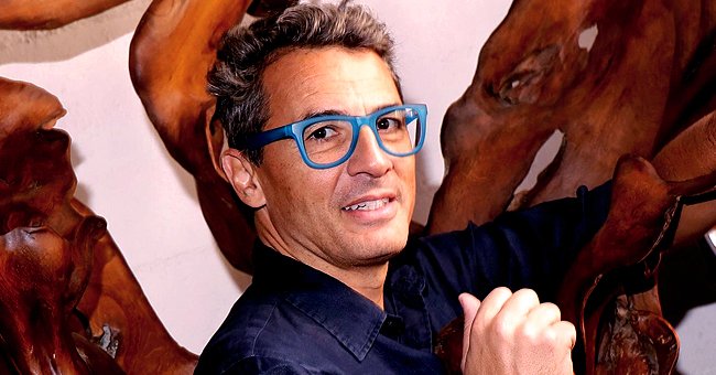 Julien Cohen parle de l'enfance, le gravier dans le coude et partage ...