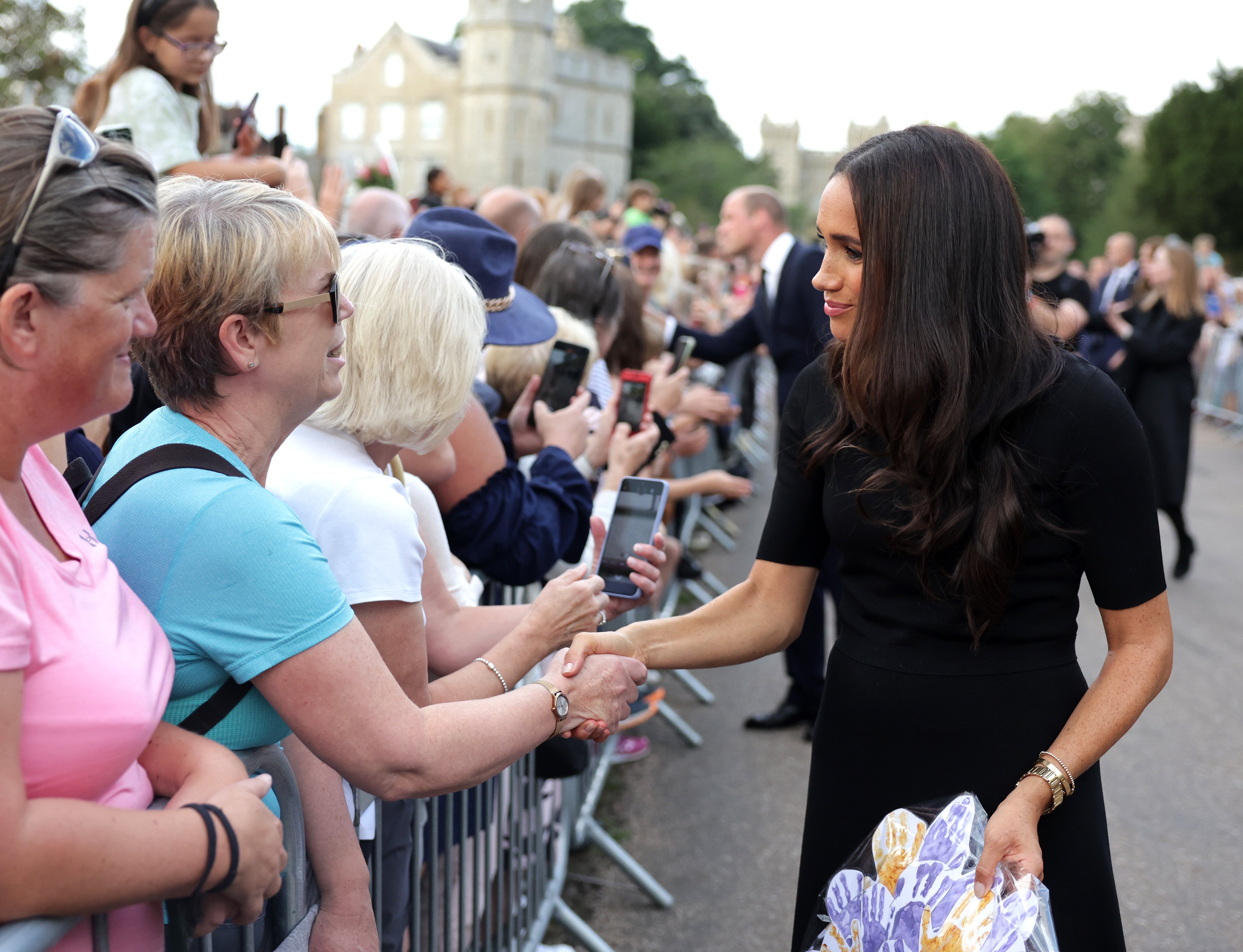 Meghan's Protocol Break Made People 'Cry' — She Uses 'Protective ...