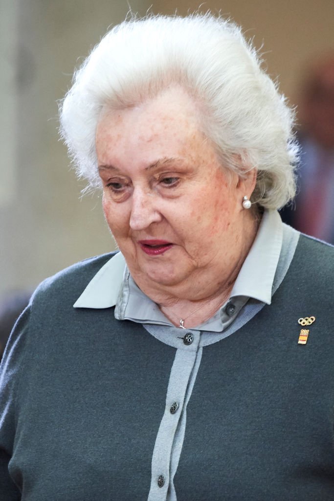 La infanta Pilar pone fin a los rumores de su salud y comparte elogios ...