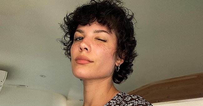 Singer Halsey Is Biracial — Here's a Glimpse at Her Rarely-Seen Black ...