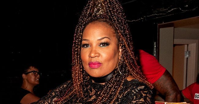 Watch Kym Whitley's Son Joshua Get Creative as His Distant Learning ...