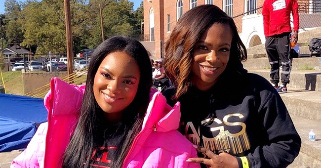 Kandi Burruss' Daughter Riley Stuns in Fendi Minidress as She Poses ...