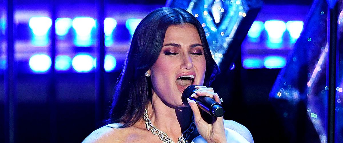 Idina Menzel, Award-Winning Singer from 'Frozen,' Started out as a ...