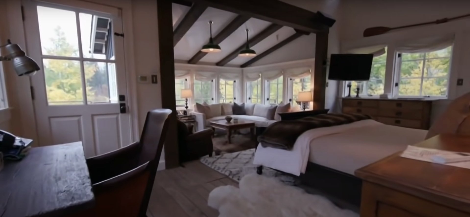 Inside Kevin Costner's Ranch with 5,800-Square-Foot Multi-Level Main ...