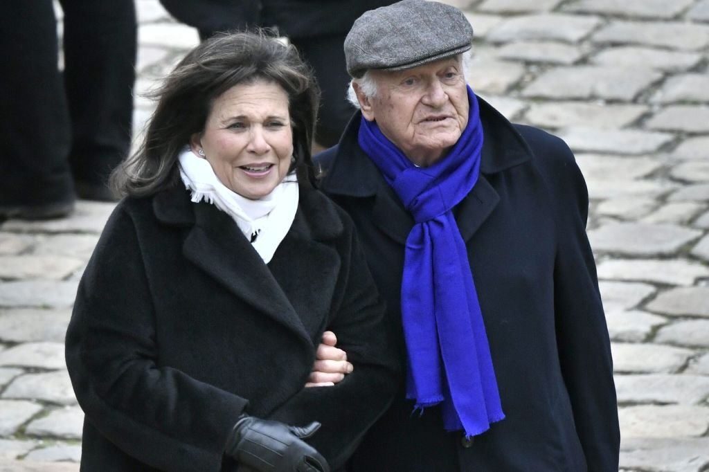 Anne Sinclair, 74 ans, trouve le bonheur avec son amant, 17 ans son ...