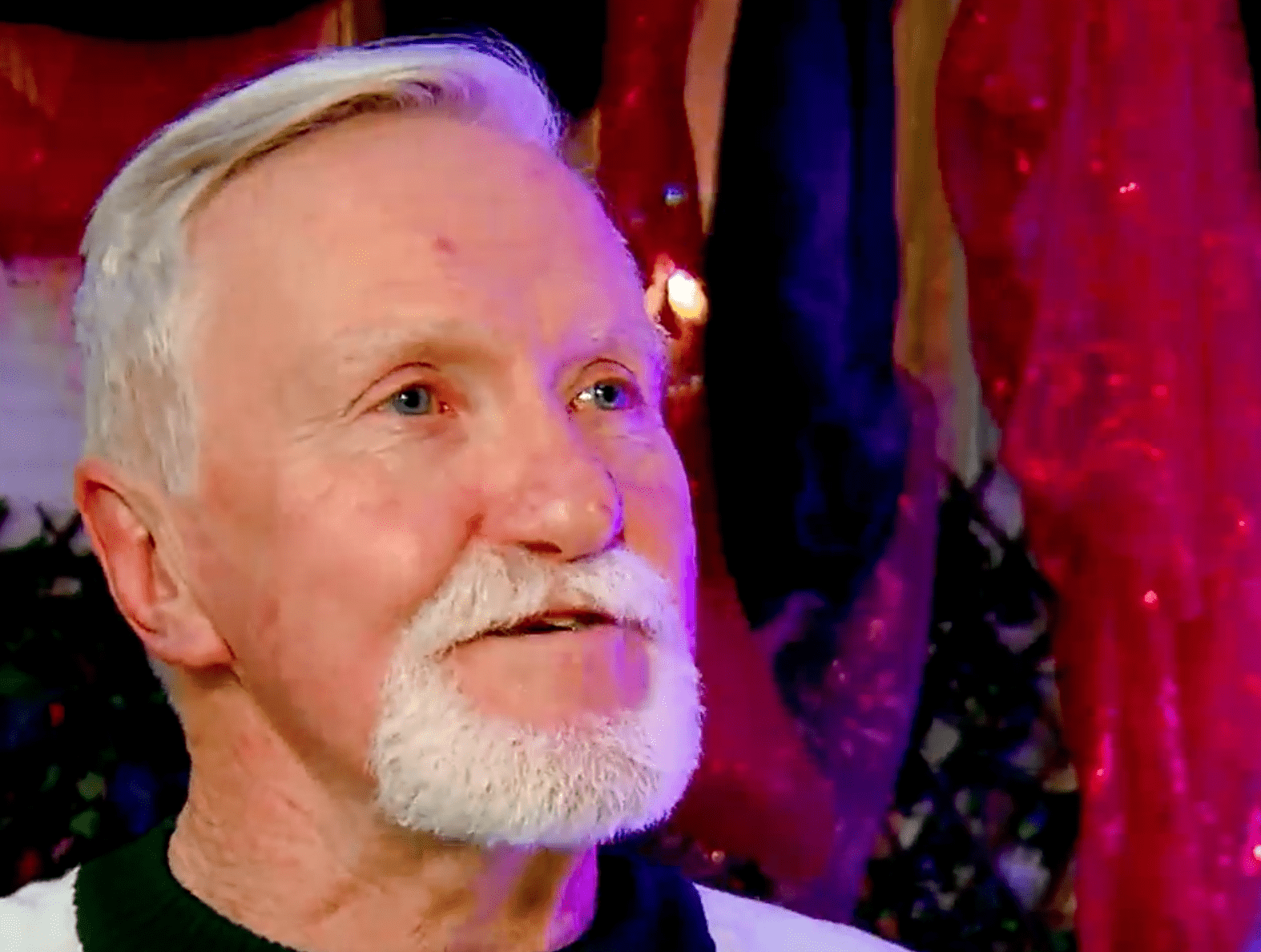 Young Lady Gives Her Sweetheart a Gift and Dumps Him – They Open It ...