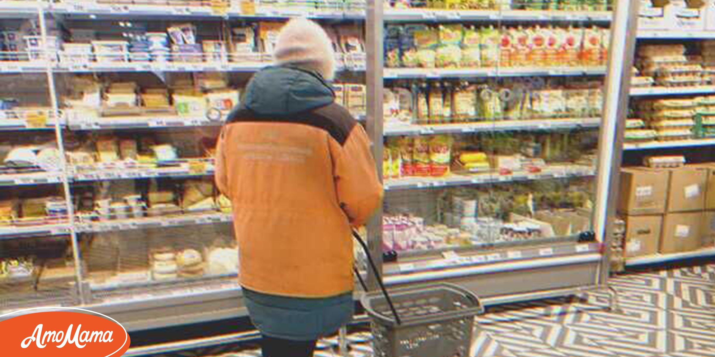 Une vieille dame qui ne peut faire ses courses faute d'argent trouve ...