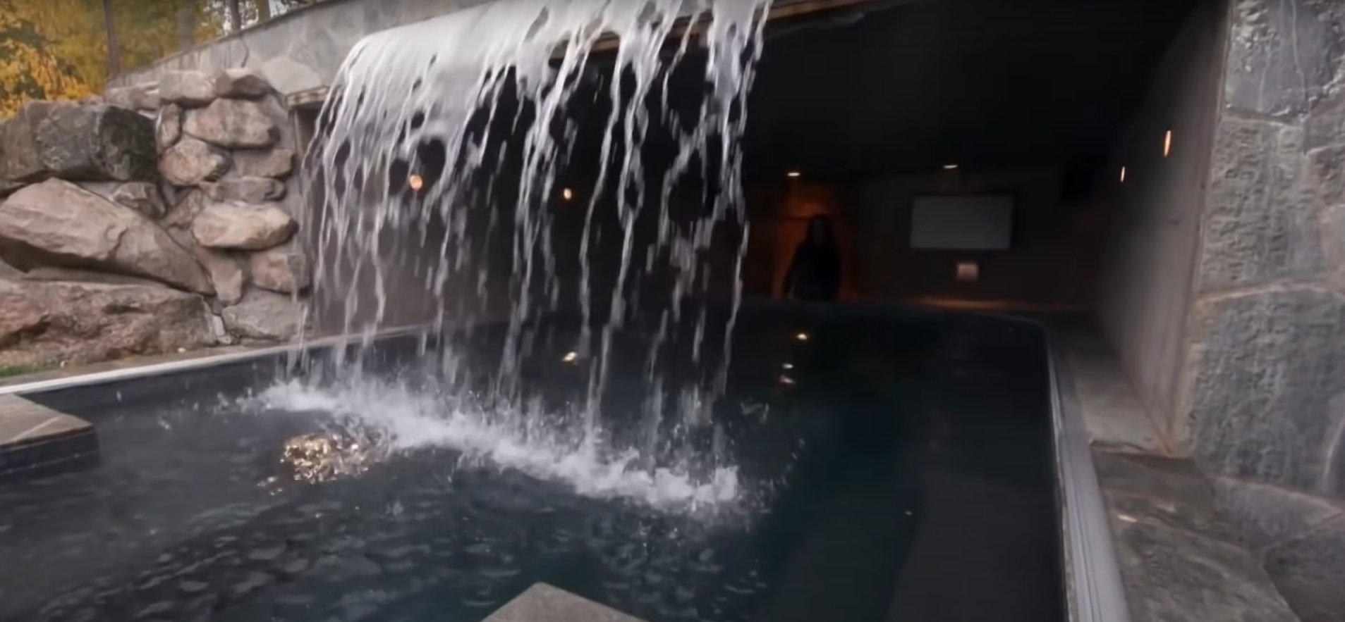 Inside Kevin Costner's Ranch with 5,800-Square-Foot Multi-Level Main ...