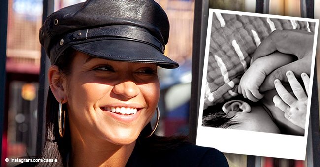 Cassie Shares First Picture of Her Newborn Daughter Frankie 5 Days ...