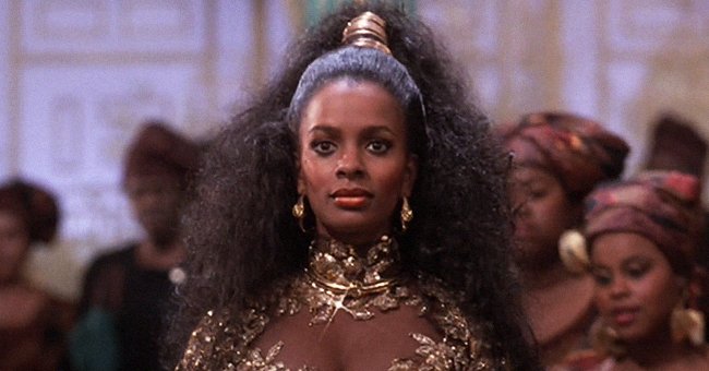 Vanessa Bell Calloway of 'Coming 2 America' Slays Showing Slim Waist in ...