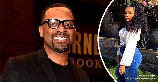 Mike Epps' Daughter Bria Shows off Curves in Denim Pants & White Blouse in a Recent Photo
