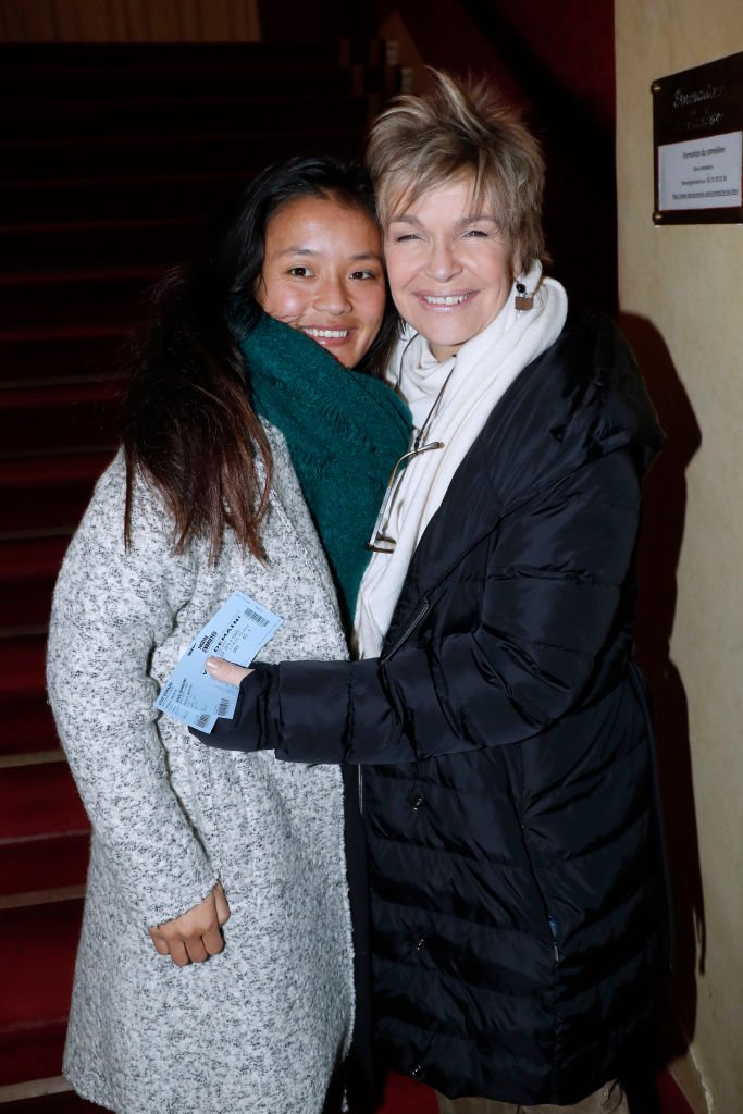 Véronique Jannot, incapable d'avoir des enfants, a adopté un orphelin à 57 ans - Sa vie "tsunami ...