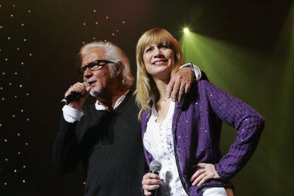 Stone, la chanteuse : la vie actuelle de l'ex-partenaire d’Eric Charden, décédé en 2012