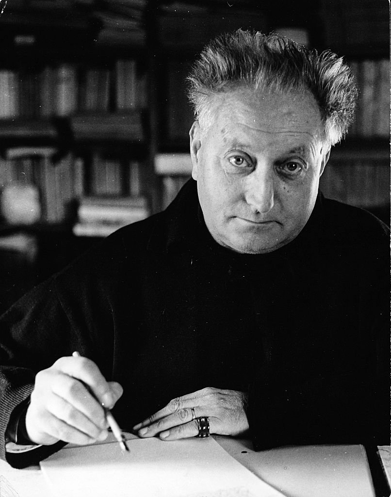 La vie de Jean Giono : du portier à la banque au célèbre écrivain