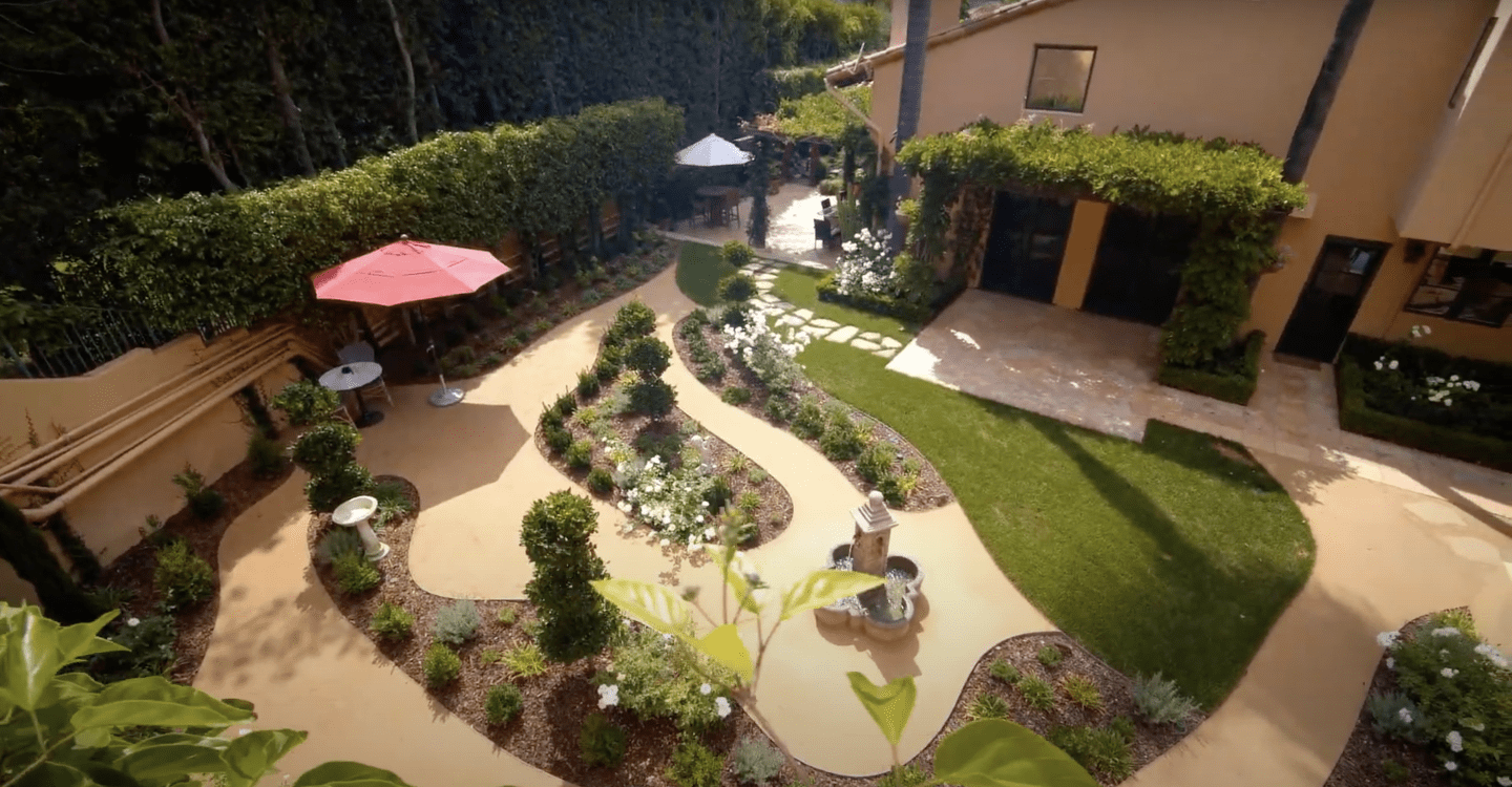 Ray Liotta Lived in Lavish Home Where He Raised Daughter Who Later Set ...