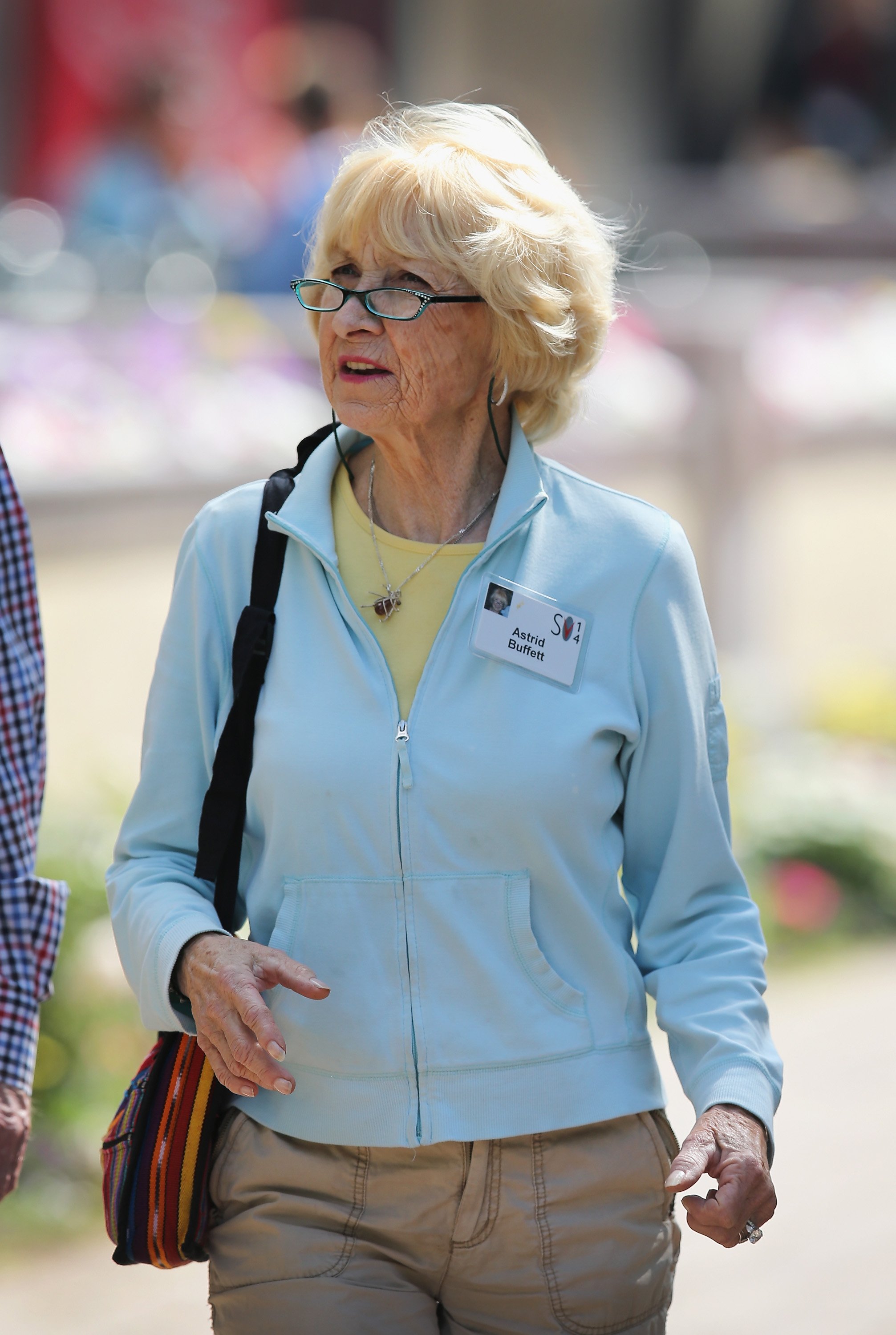 Astrid Menks Is Warren Buffett’s Second Wife - Inside the Billionaire’s ...