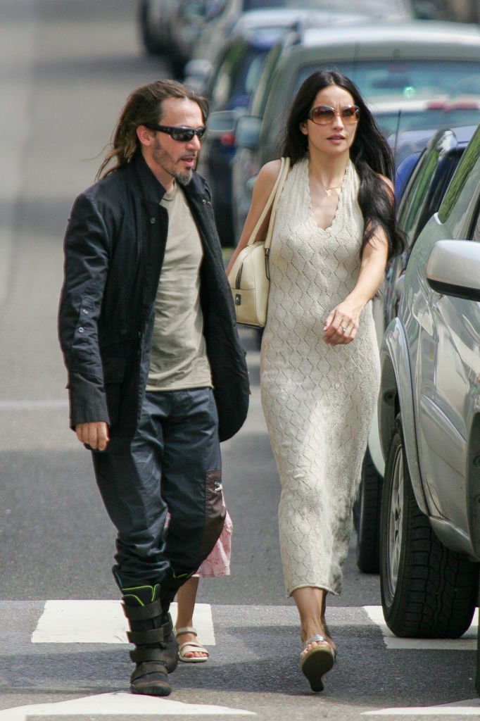 Azucena, la femme de Florent Pagny, a dû "renoncer à travailler et ...