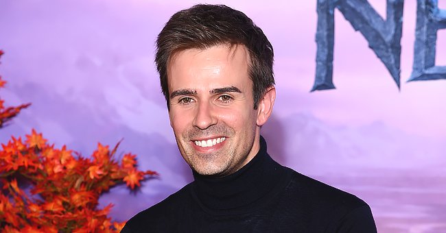 Jean-Baptiste Marteau montre une jolie photo avec son compagnon et leur ...