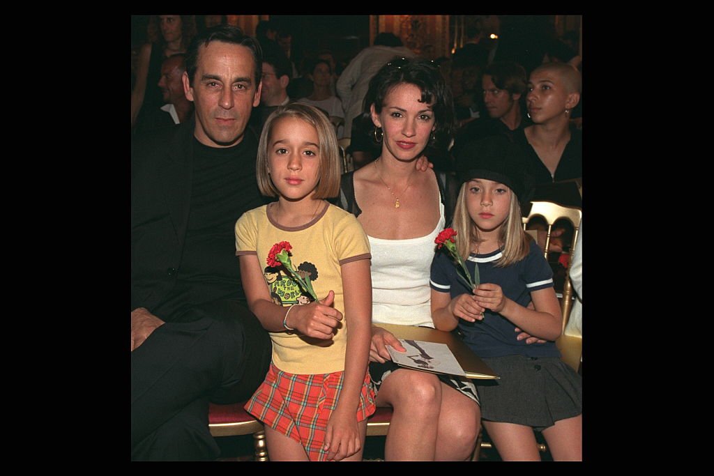 Peu présent dans la vie de ses enfants, Thierry Ardisson n'a pas été ...