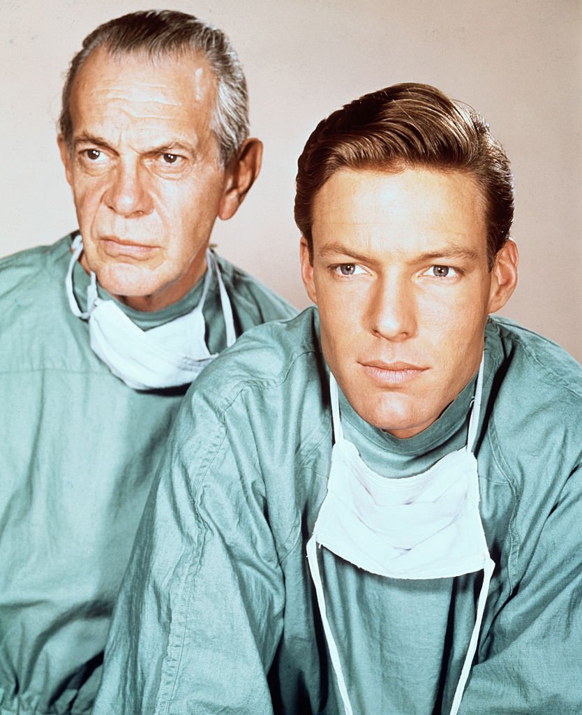 Richard Chamberlain : 33 ans de relation avec un homme qu'il voulait ... Richard Chamberlain : 33 ans de relation avec un homme qu'il voulait ...